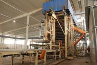 China Multi Daylight Particle Board Press Machine 500 Cbm Per Day 4x8 Feet for sale