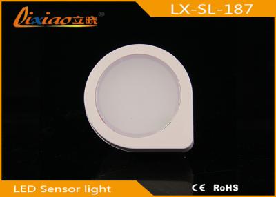 Cina Luce notturna dell'interno del sensore LED di mini dimensione PIR con l'incavo in vendita