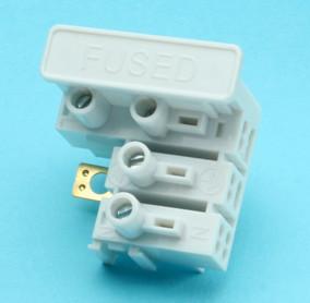 China BS 3P Screw+Screwless Fused Terminal-for engineering lamp for sale