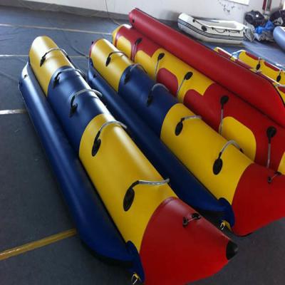 China Durable 0.9mm PVC Material Inflatable Sport Banana Boat for water game for sale