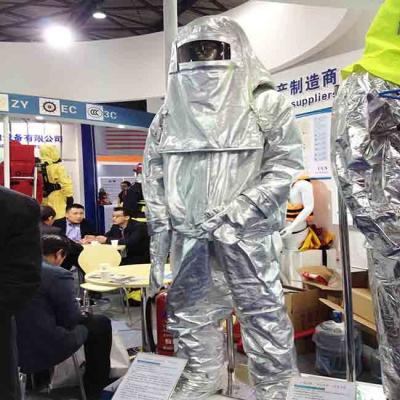 China Fireman heat protective aluminium suit fire retardant clothing for sale