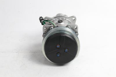 中国 EC210 EC210B エグババターエアコンプレッサー Assy for D6D D6E SOMPOのディーゼルエンジン部品 販売のため