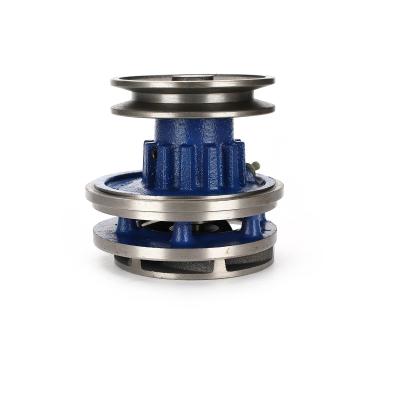 Cina Pompa d'acqua 6685-61-1023 6685-61-1024 6691-61-1300 6676-63-1014 per motore Komatsu NH220 in vendita