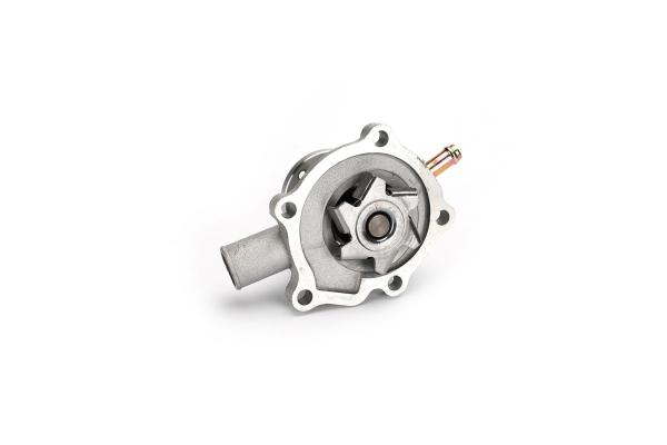 Quality ODM Kubota D950 Engine Excavator Water Pump 15534-73030 15752-73030 for sale