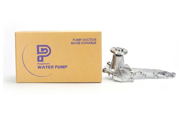 Quality 15521-73039 Kubota D1402 Water Pump For KH60 KH66 KH90 KH91 KX161-2 Engine for sale
