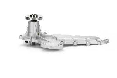 中国 L2050 L2250 L2350 クボタディーゼル掘削機水ポンプ 1A021-73030 1A021-73035 販売のため