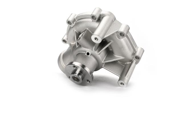 Quality Aluminium Excavator Water Pump 04206747 04503613 For Deutz BF4M2012 Engine for sale