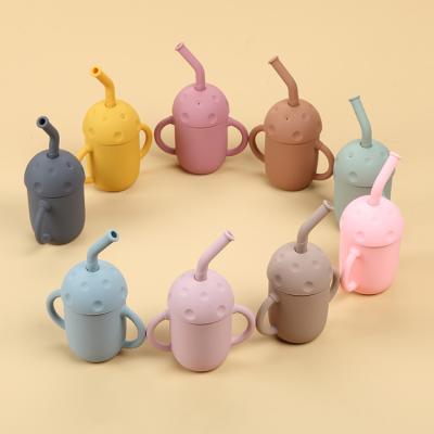Cina Bambini a perfetta tenuta di Straw Cup Double Handle 5oz del silicone del coperchio per il bambino oltre 6 mesi in vendita