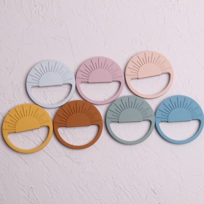 China Het leuke van het de Rangsilicone van het Vormvoedsel van de Babyteether BPA Vrije Silicone Teether 9*9*0.7cm Te koop