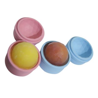 Cina Vassoio 6.2*5.6*5cm di Diamond Ball Shaped Ice Cube della muffa del ghiaccio del silicone del commestibile in vendita