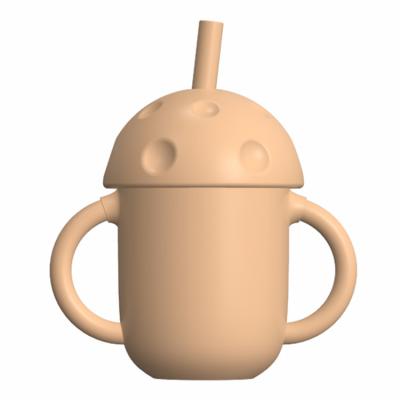 Cina Tazza nuda organica libera a perfetta tenuta portatile di Sippy del silicone di BPA con paglia in vendita