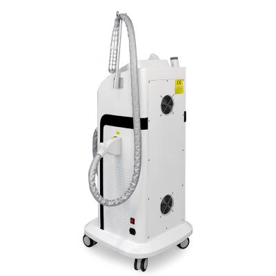 Cina 3 in 1 IPL RF Laser Hair Removal Machine Tattoo Removal Multifunzionale in vendita