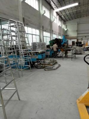 China Flange Type Stainless Steel 1.0mm Swimming Pool Step Rails for sale