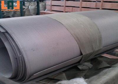 China Pureza de superfície da folha do níquel da malha 3x6 99,6% do elétrodo da densidade 450g/M2 à venda