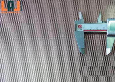 Китай Протягивающ EMI защищая микро- расширенную толщину 0.05mm до 1.5mm сетки металла продается