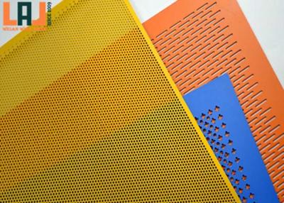 중국 다이아몬드 홀은 계단 천장 벽을 위한 퍼포레이티드 금속 철망을 활성화했습니다 판매용