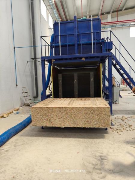 Quality Automated Industrial Rebonding Foam Machine 3 Blocks/H High Productivity for sale