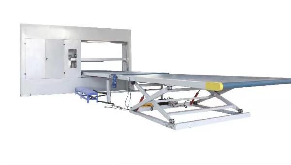 Quality CNC System Vertical Foam Cutting Machine Adjustable Cutting Speed for sale