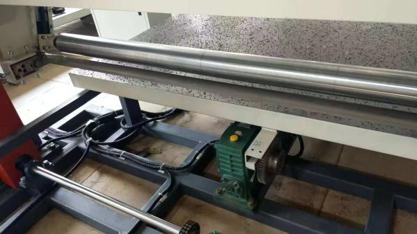 Quality High Precision Horizontal Foam Slicing Machine With 1650mm Width for sale