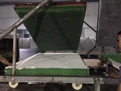 China 80m Length Latex Mattress Production Line With 0.6m/Min Conveyor Speed for sale