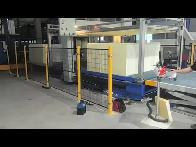 CNC Horizontal Cutting Machine