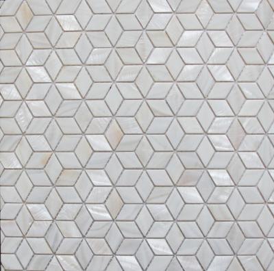 China Forma de agua dulce 18x31m m del Rhombus del mosaico de Shell del mar del mar de la cáscara del mosaico hermoso hecho a mano de la pared en venta