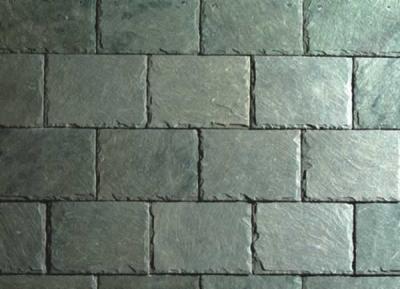China Las tejas de tejado verdes claras de pizarra ponen verde pizarras del tejado de 400x200 400x250 500x250m m en venta