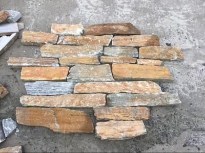 China Revestimiento de piedra al azar natural rústico de la piedra de la cuarcita de la chapa de la piedra de campo de la cuarcita en venta