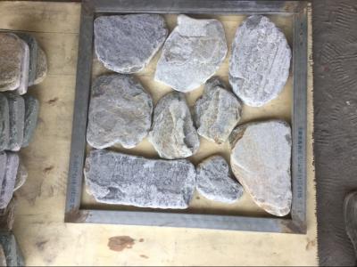 China Piedra de pavimentación irregular de piedra loca caída de la losa de la losa al azar azul de la cuarcita en venta