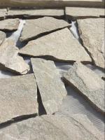 China Pink Quartzite Random Flagstone Irregular Wall Cladding Crazy Stone 2-3.5cm Thick for sale
