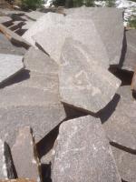 China Pink Quartzite Random Flagstone Irregular Wall Cladding Crazy Stone 2-3.5cm Thick for sale