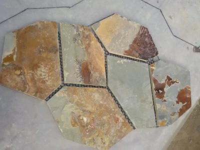 Chine Revêtement multicolore de mur de dalle d'ardoise de machines à paver de plancher de patio de dalle d'ardoise de rouille de Natual à vendre
