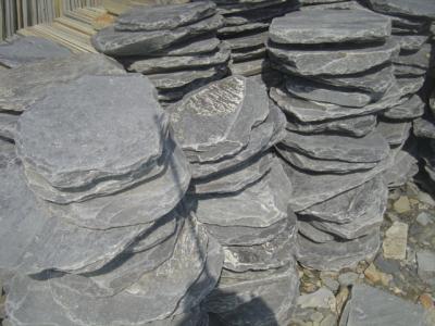 Chine Jardin naturel noir de forme ronde d'ardoise de pierres de progression d'ardoise aménageant les machines à paver en parc en pierre à vendre