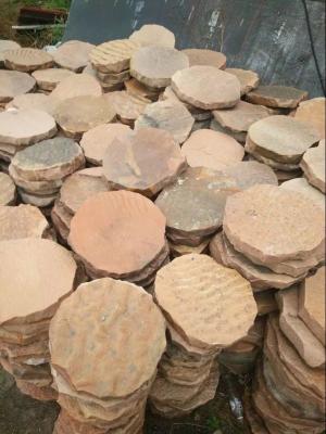 Chine Grès rond de pavé de jardin de pierres de progression de grès rose aménageant le patio en parc à vendre