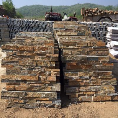 China Piedra rústica de la cultura de la cuarcita del final áspero, revestimiento natural al aire libre de la piedra de Z, el panel de piedra de la cuarcita en venta