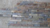 China Rusty Multicolor Slate Stone Veneer 600x150mm Natural Split Face Wall Cladding for sale