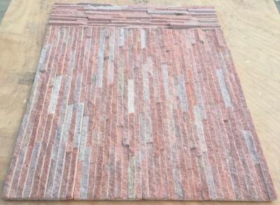 Chine Le placage de pierre de quartzite de forme de cascade de pêche, panneau de mur de aménagement extérieur, dentellent la pierre empilée à vendre