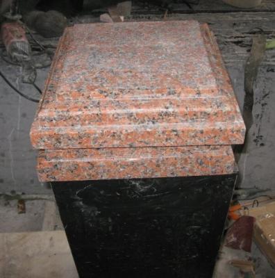 China G562 Granite Column Cap, China Capao Bonito Granite Pillar Cap, Crown Red Granite Column Top for sale