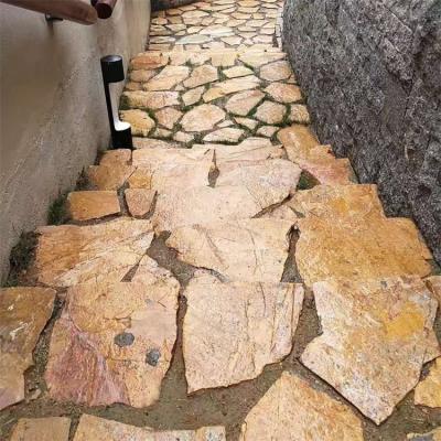 China Las losas al azar de la nueva pizarra amarilla, Slate las losas irregulares, piedras locas de la pizarra, piedras al azar del amarillo en venta