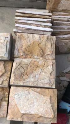 China Neue gelbe Schiefer-Pilz-Steine, Säule/Spalten-Wand-Stein, Außensteinumhüllung, Stein landschaftlich gestaltend zu verkaufen