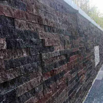 China Revestimiento de piedra apilado lava negra mezclada roja, chapa de la piedra de la cultura del basalto, el panel de pared de piedra de Volcany, lava Ledgestone en venta