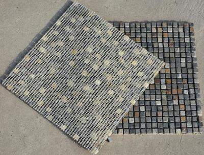 Chine Mosaïque multicolore d'ardoise, modèle de mosaïque en pierre naturel, tuiles rouillées de mur de mosaïque d'ardoise, mosaïque en pierre intérieure à vendre