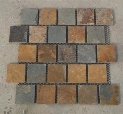 Chine Mosaïque multicolore d'ardoise, modèle de mosaïque en pierre naturel, tuiles de mur de mosaïque d'ardoise de rouille, mosaïque en pierre intérieure à vendre