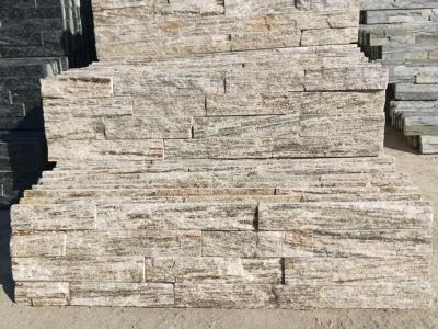 China El granito Ledgestone, los paneles de madera blancos de la piedra de la vena, granito de China apiló el revestimiento de piedra de piedra, real, chapa de piedra en venta