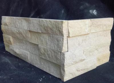 China Weißer Sandstein Ledgestone, weißer Kultur-Stein, Staplungssteinplatten, Steinumhüllung zu verkaufen