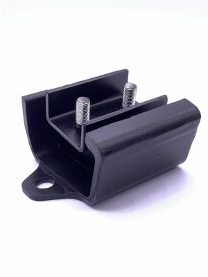 China suporte de motor 11320-01G00 para o recolhimento 1985-1998 de Nissan D21 D22 TD25 à venda