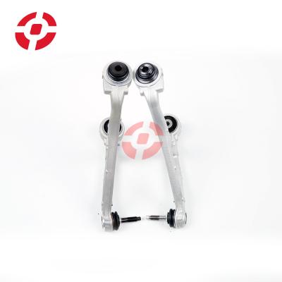 China Apoyo y posición eficientes de las ruedas con el brazo de control superior trasero C2Z31678-C2Z31679 para el sistema de suspensión Land Rover en venta