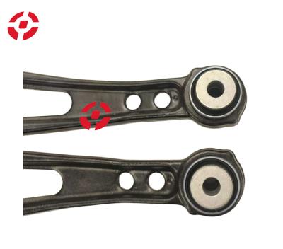 Cina Braccio sospensione auto Anteriore destro braccio oscillante inferiore compatibile LR034217 per Land Rover in vendita