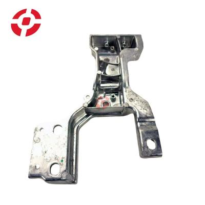 China Front bumper mounting bracket Support bracket LR091875 Lower radiator support tie bar bracket for Land Rover for sale