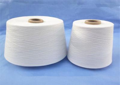 Cina La vendita all'ingrosso ha riciclato 100 per cento del poliestere di colore bianco puro del filato 30S in vendita